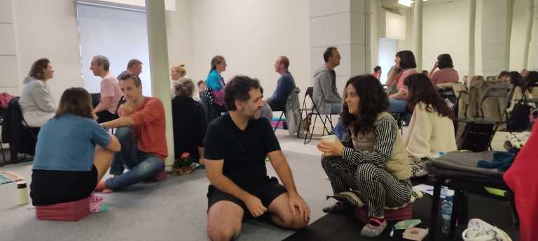 Método Hakomi – Hakomi es un enfoque de psicoterapia corporal basada en ...